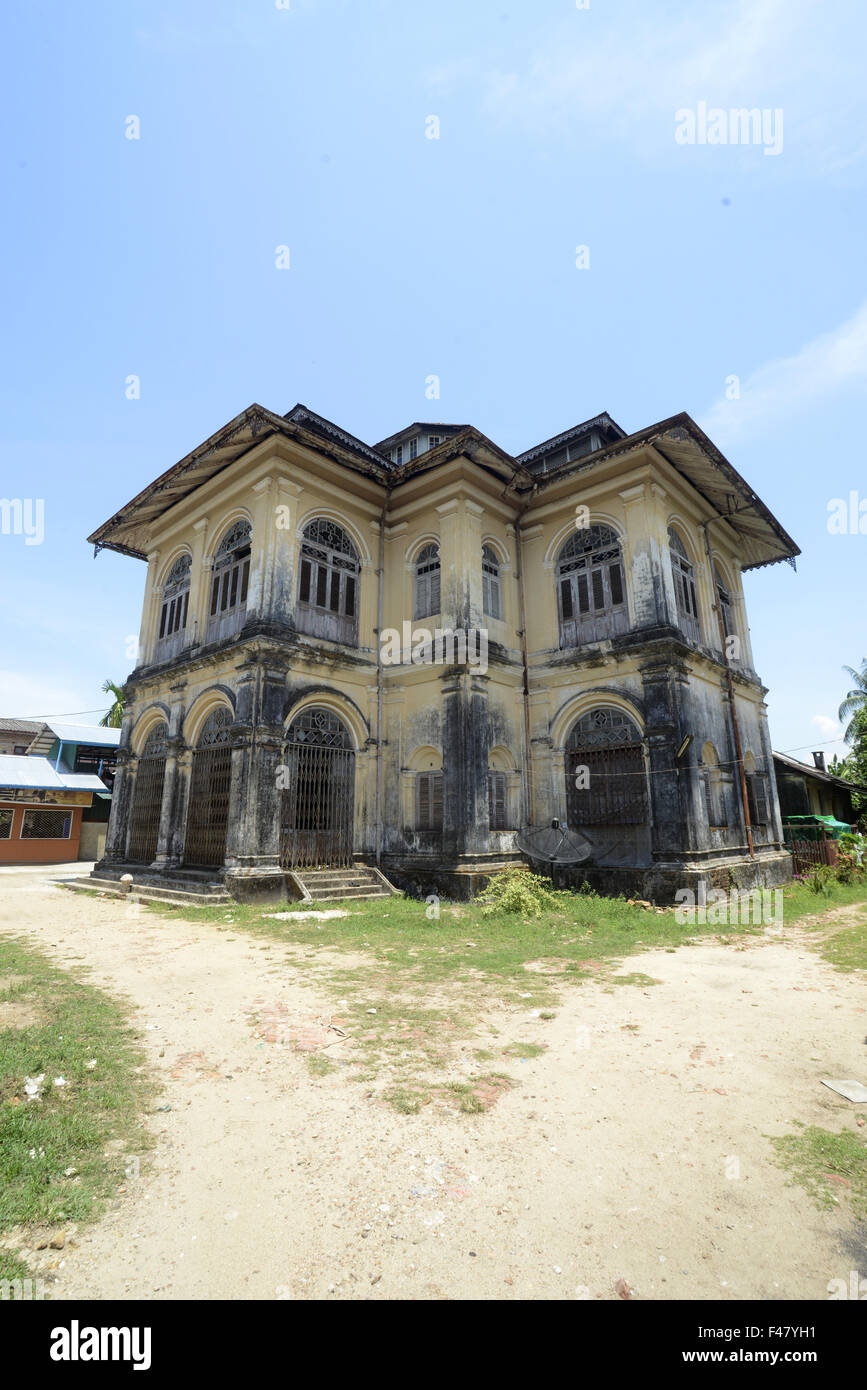 Colonial house myanmar hi-res stock photography and images - Alamy