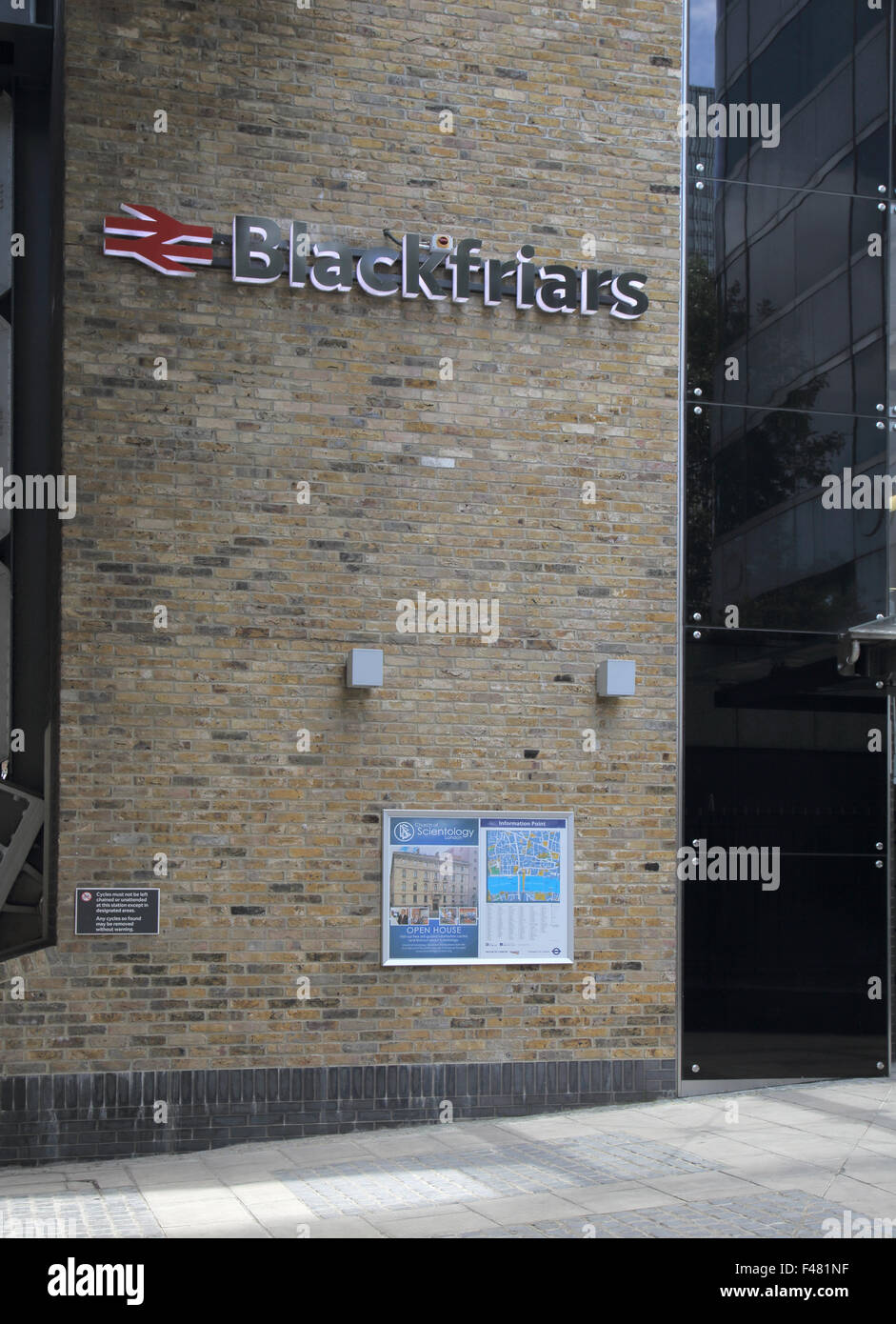 Blackfriars Station Sign High Resolution Stock Photography and Images ...