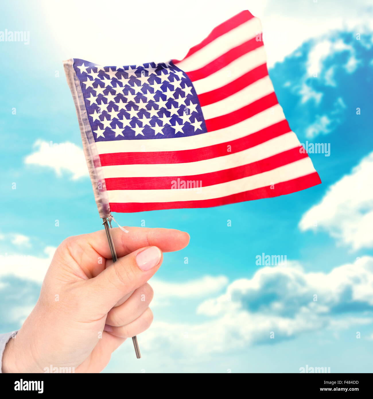 Hand waving american flag hi-res stock photography and images - Alamy