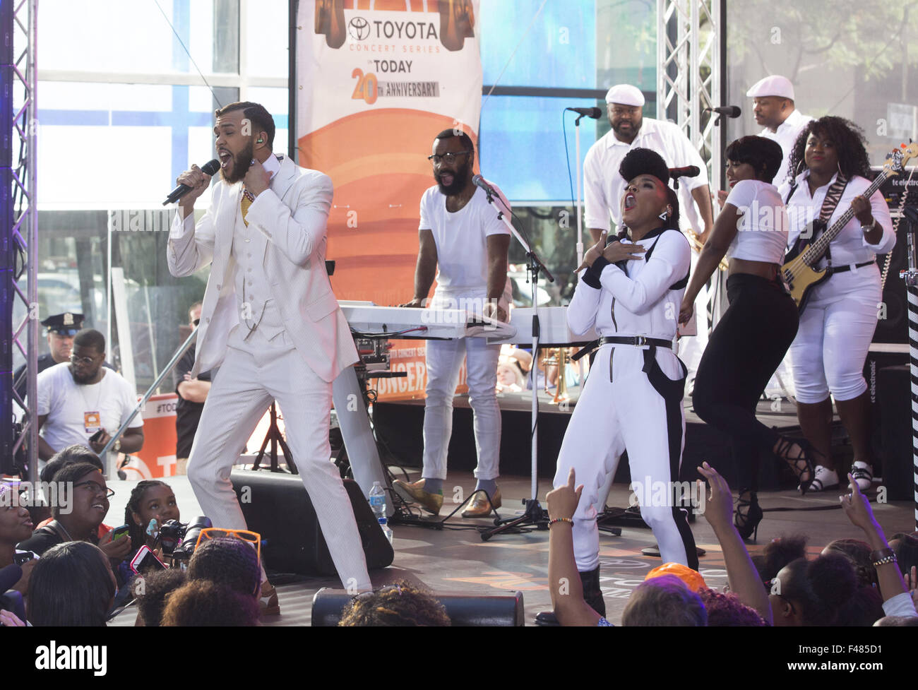 Today Show Summer Concert Series 2015 - Janelle Monae and Wondaland ...