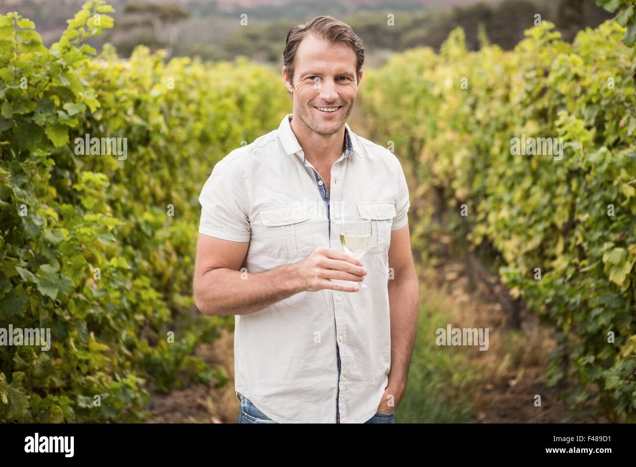 Vintner black hi-res stock photography and images - Alamy