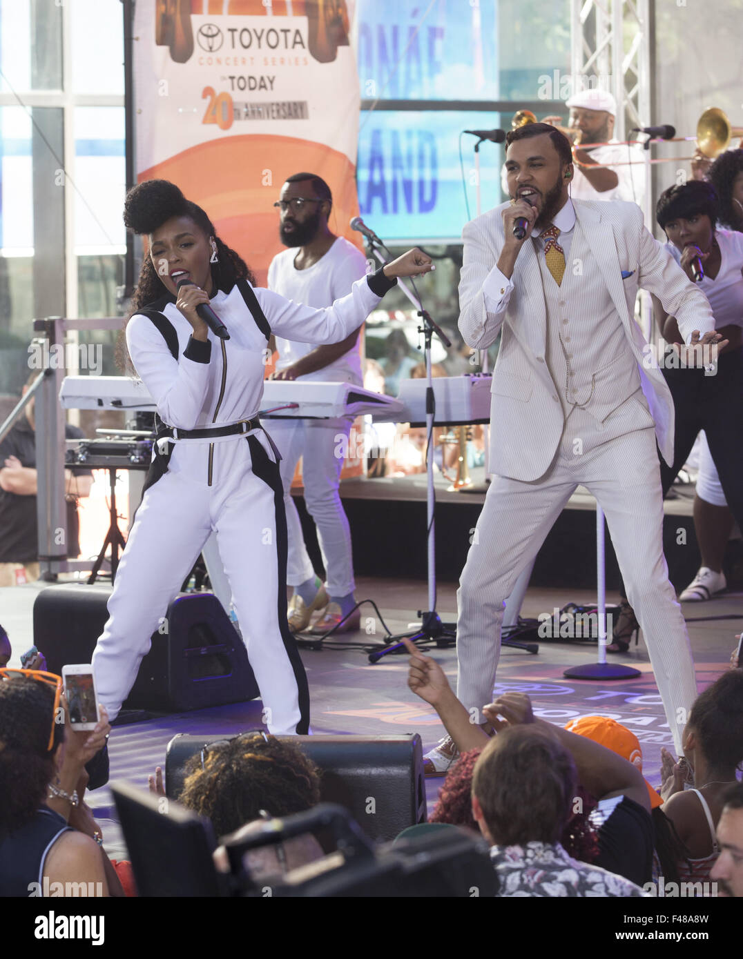 Today Show Summer Concert Series 2015 - Janelle Monae and Wondaland ...