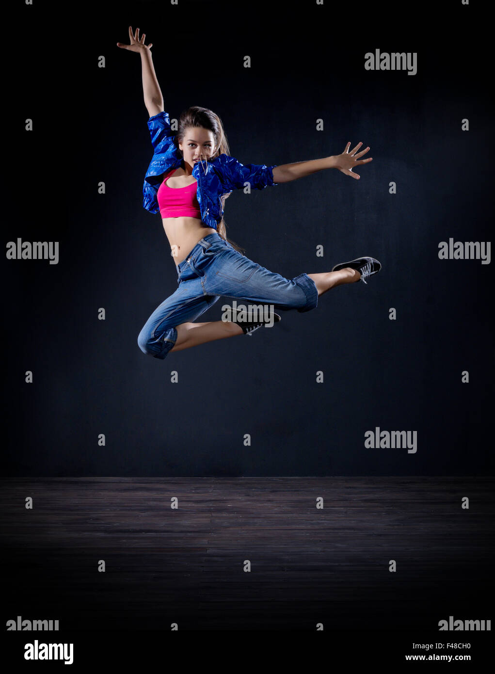 Normal girl hi-res stock photography and images - Alamy