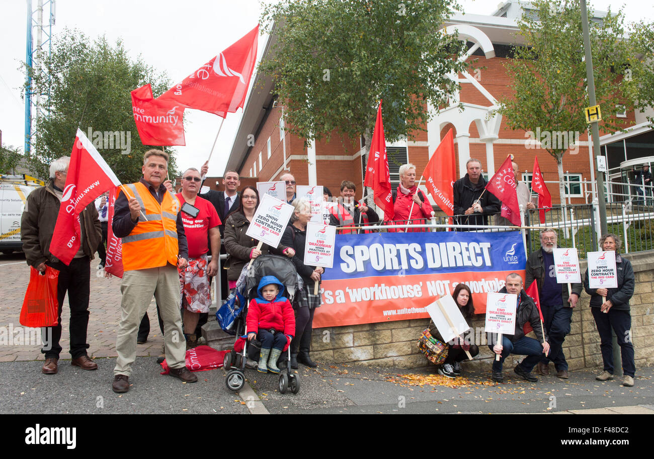 Sports Direct workers and members of Unite gather outside Chesterfield ...