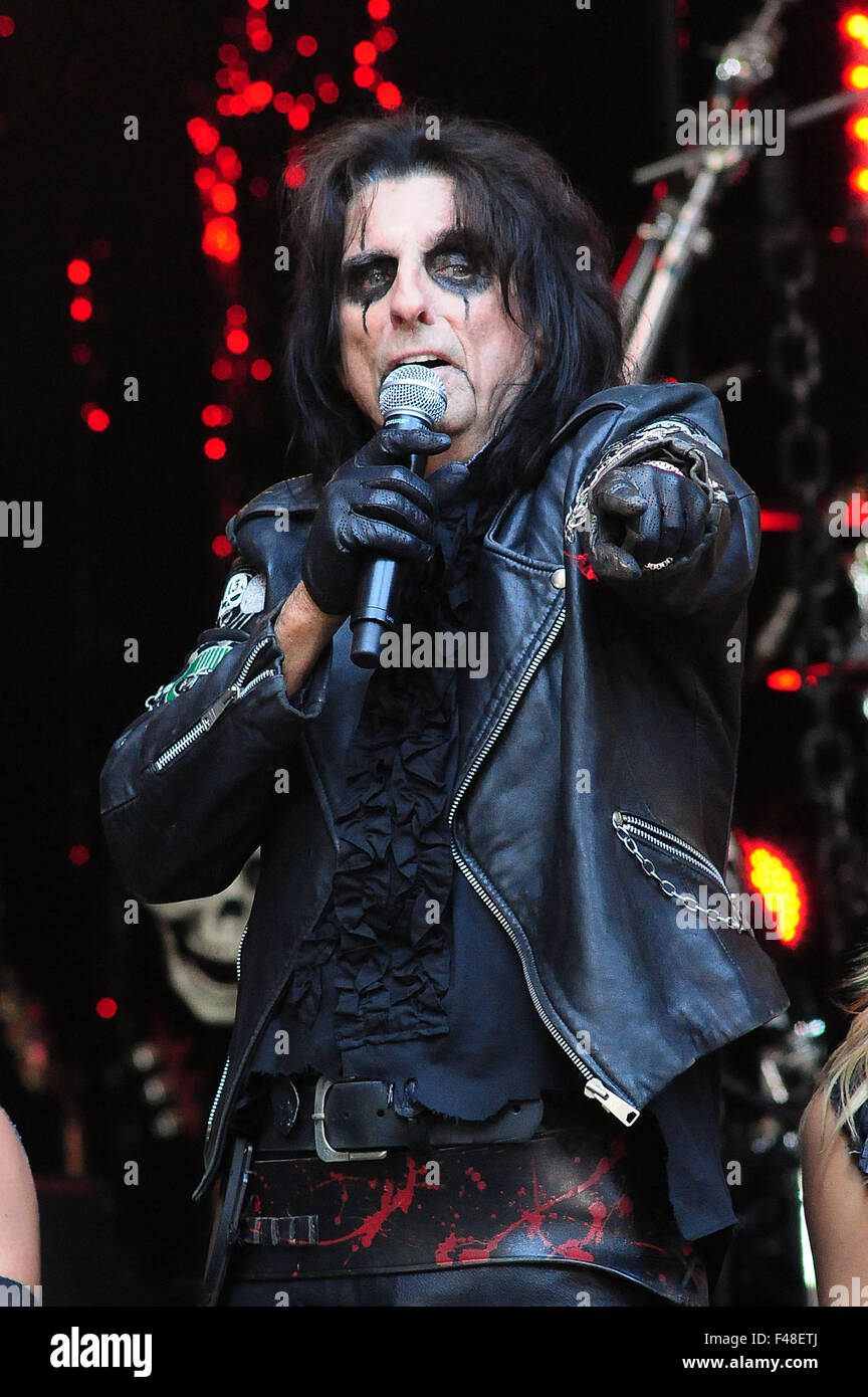 Fox And Friends Summer Concert Series - Alice Cooper Featuring: Alice ...