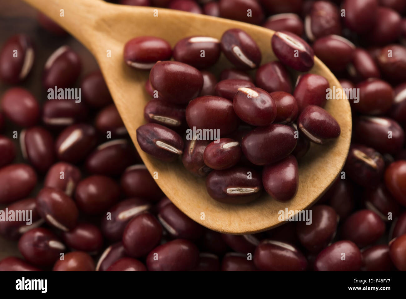 Red haricot beans (Adzuki Stock Photo - Alamy