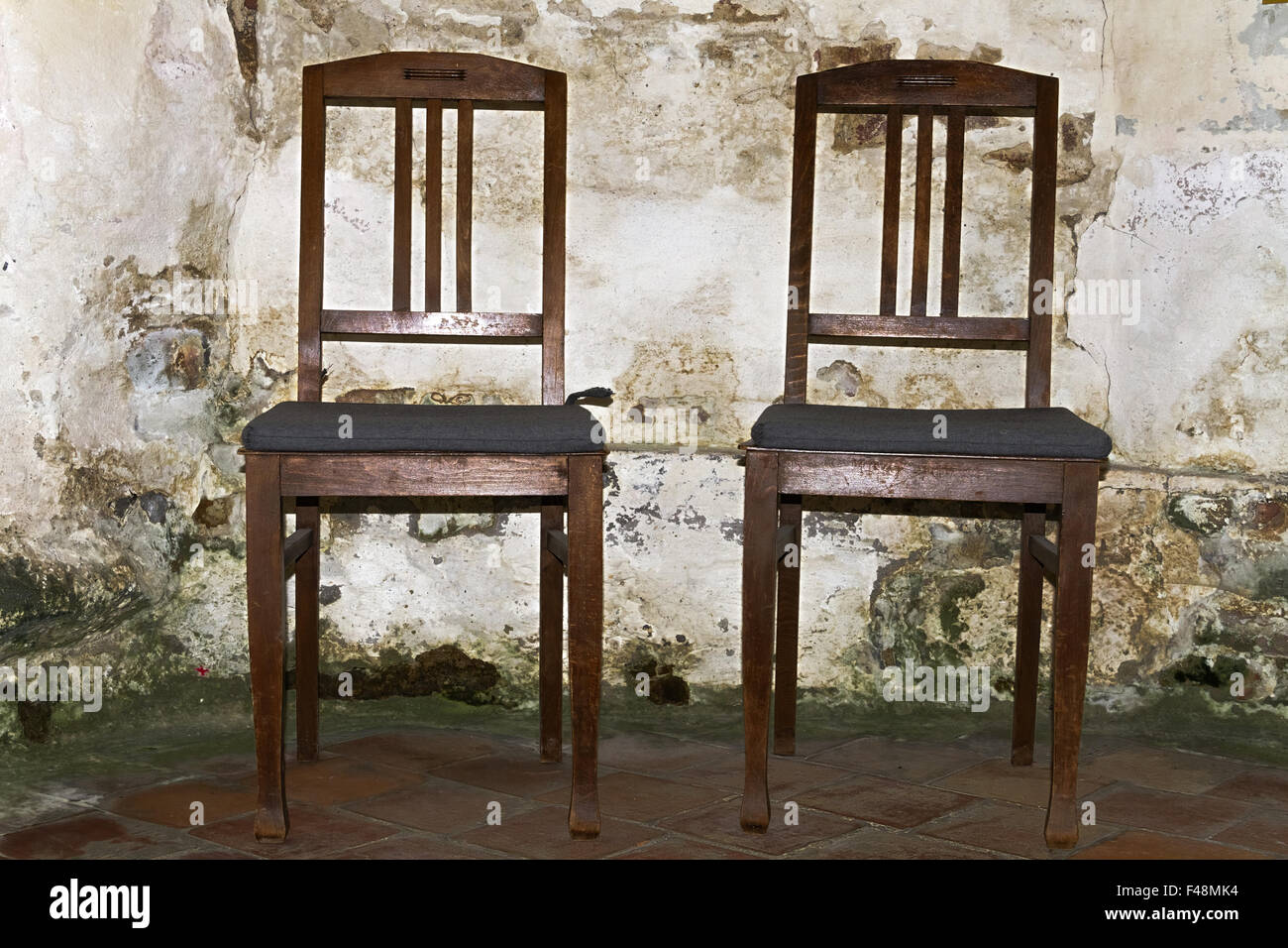 two old empty chairs Stock Photo - Alamy