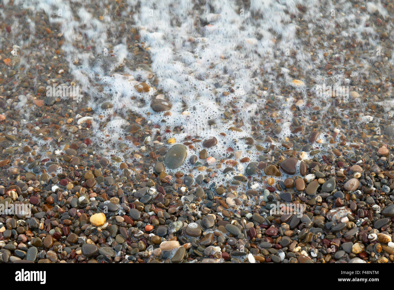Wave foam hi-res stock photography and images - Alamy