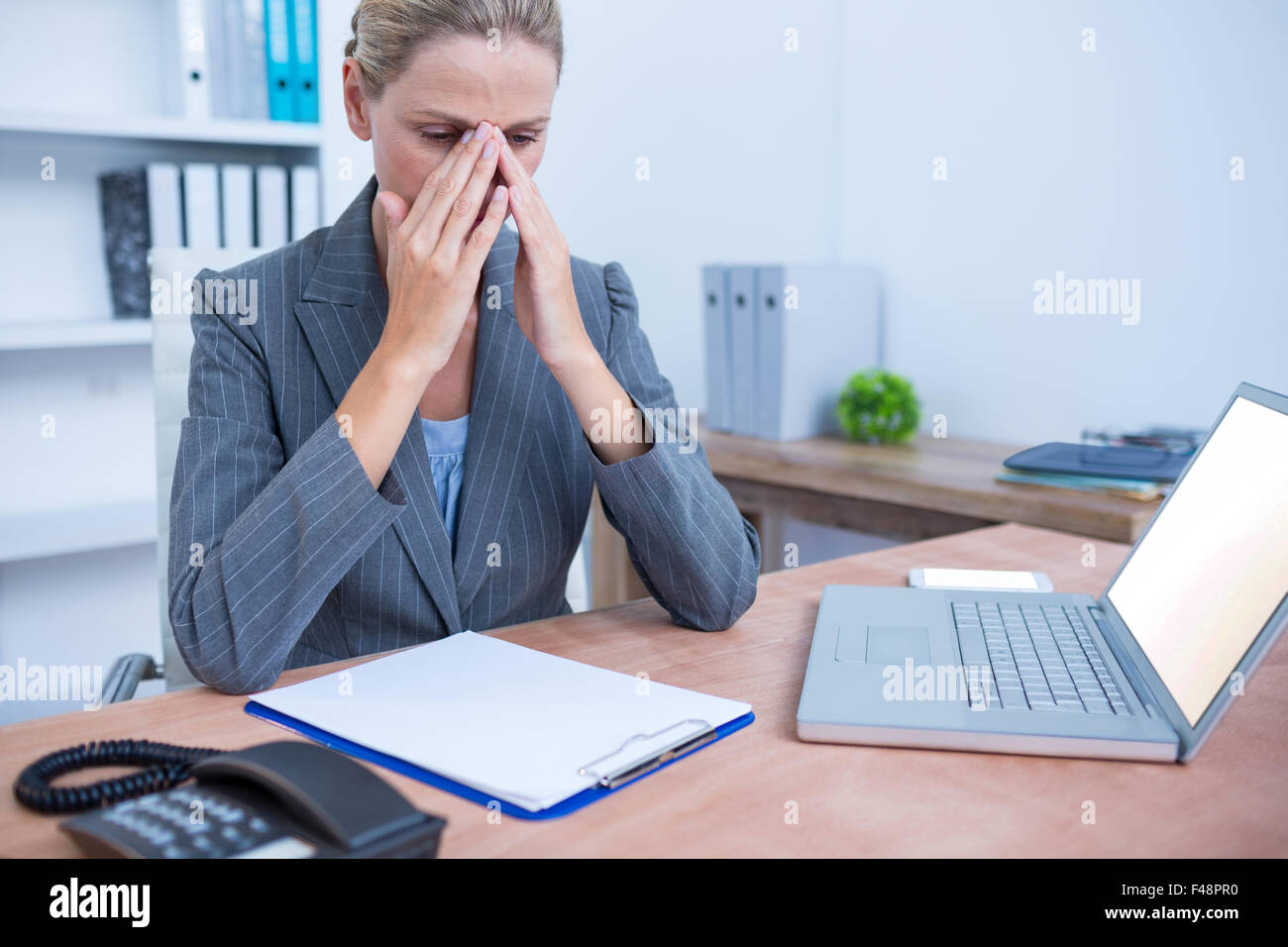 Using notepad hi-res stock photography and images - Alamy