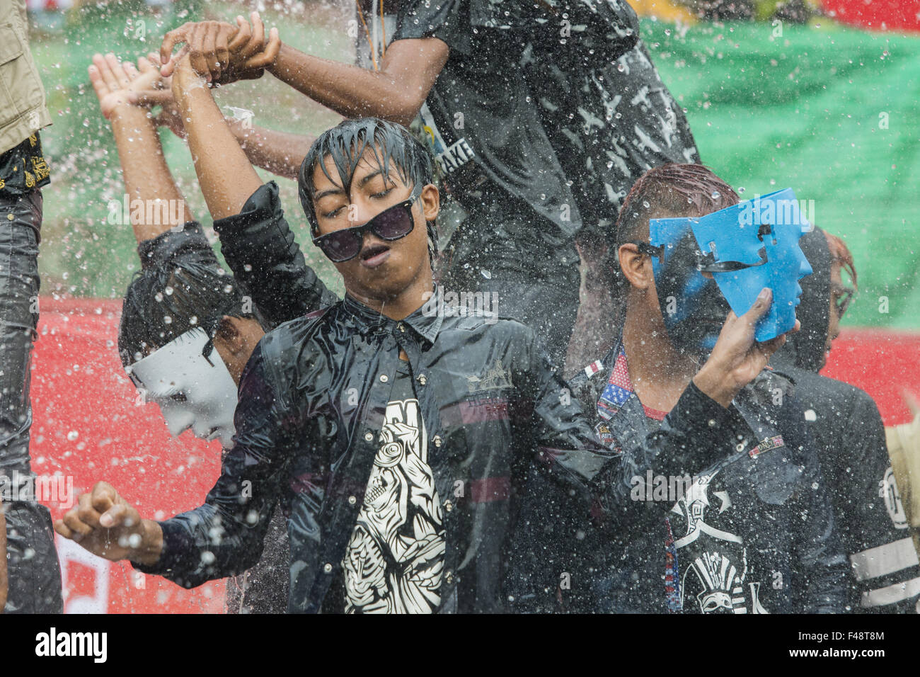 Thingyan festival hi-res stock photography and images - Alamy