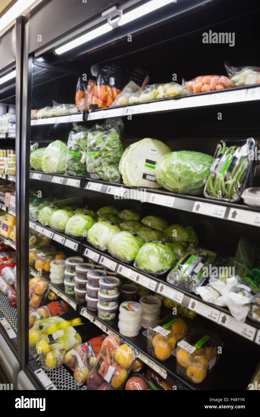 Vegetable shelf at the supermarket Stock Photo - Alamy