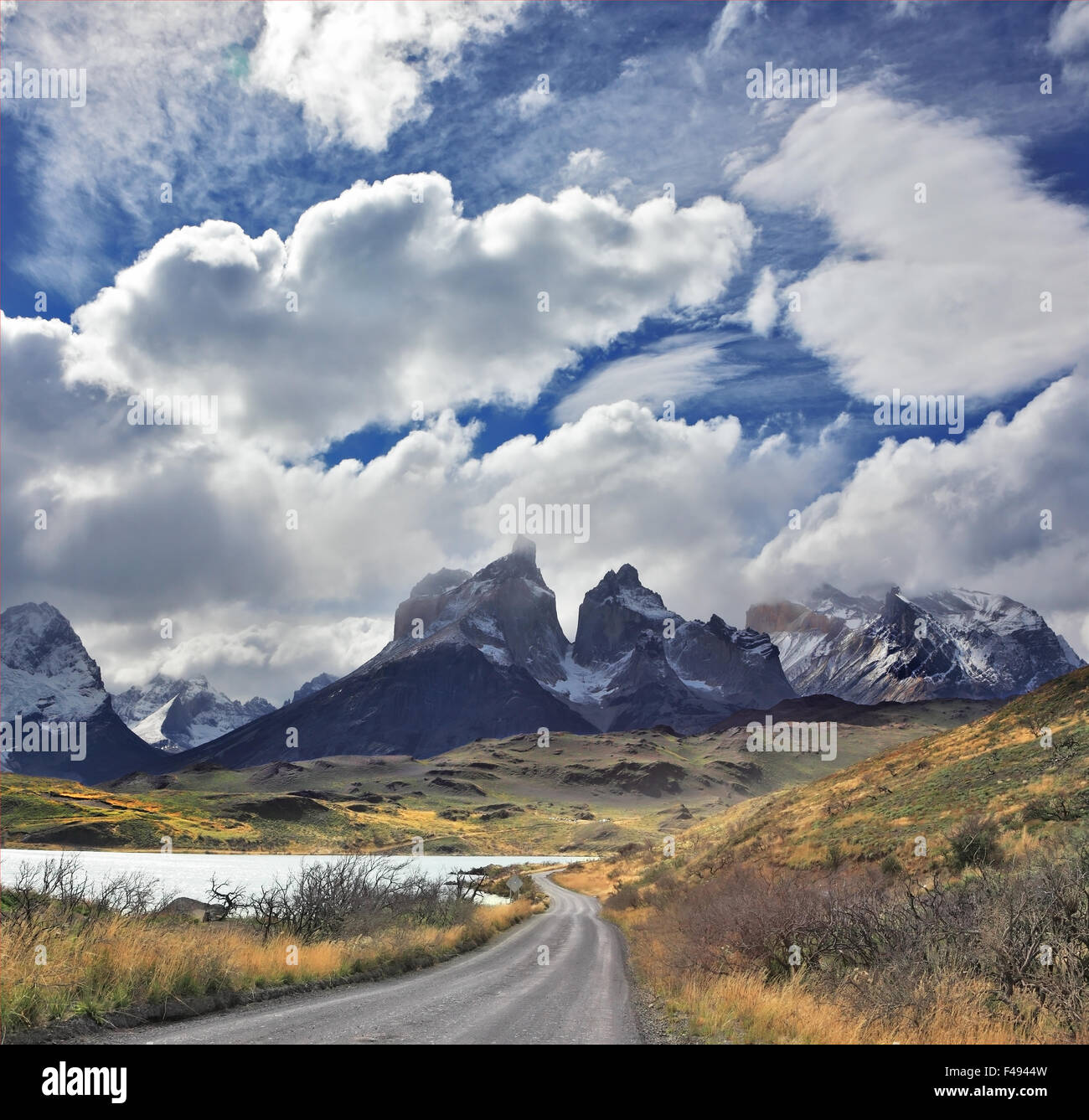 Windy ridge hi-res stock photography and images - Alamy