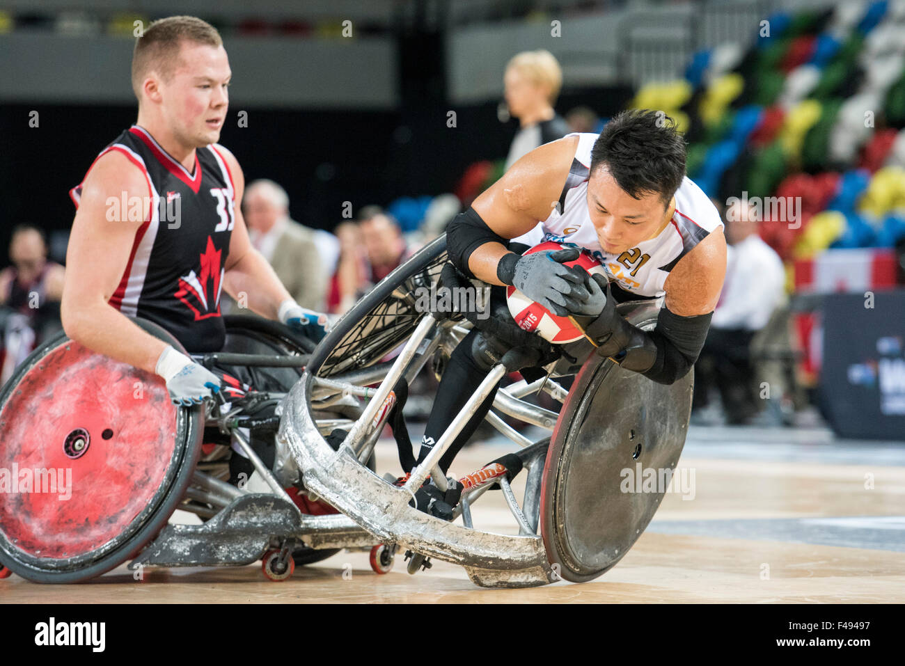 London, UK. 15th October, 2015. Yukinobu Ike of Japan gets knocked over ...