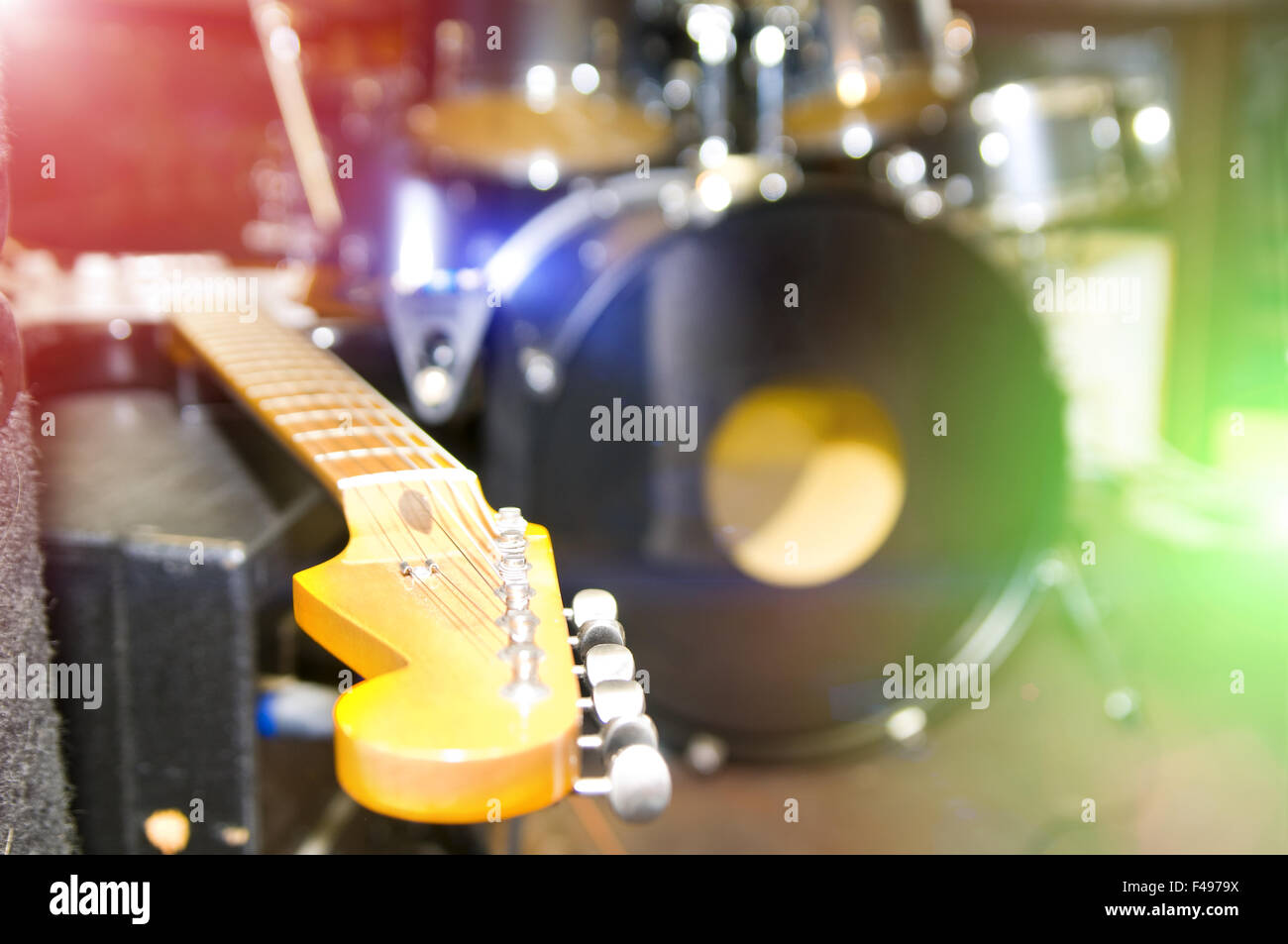 Musical concert, instruments hi-res stock photography and images - Alamy