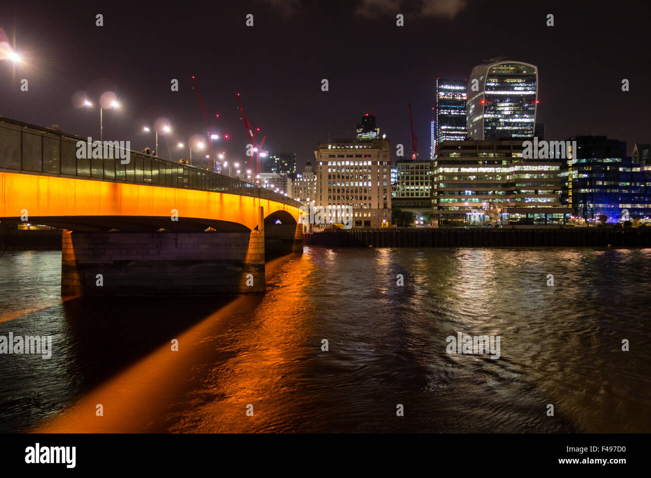 London Bridge at night Stock Photo - Alamy