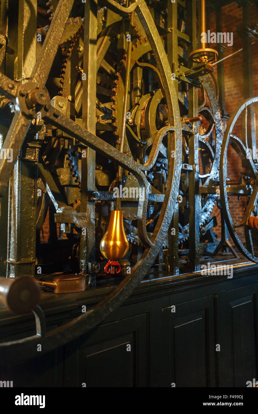 Ancient clock mechanism High Resolution Stock Photography and Images ...