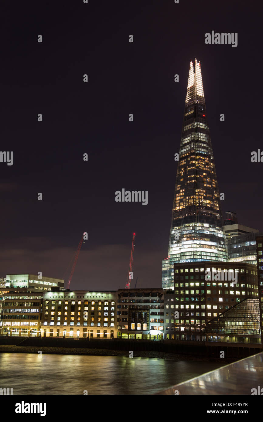 The Shard at night from London bridge Stock Photo - Alamy