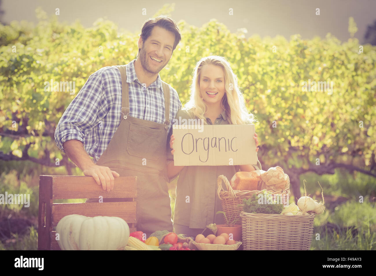 Smiling farmers hi-res stock photography and images - Alamy