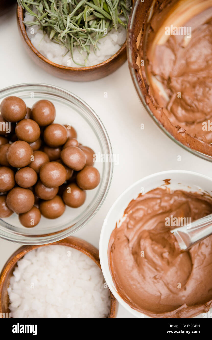 Chocolate ingredient content hi-res stock photography and images - Alamy