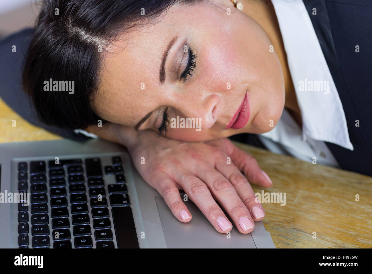 Nap on desk hi-res stock photography and images - Alamy