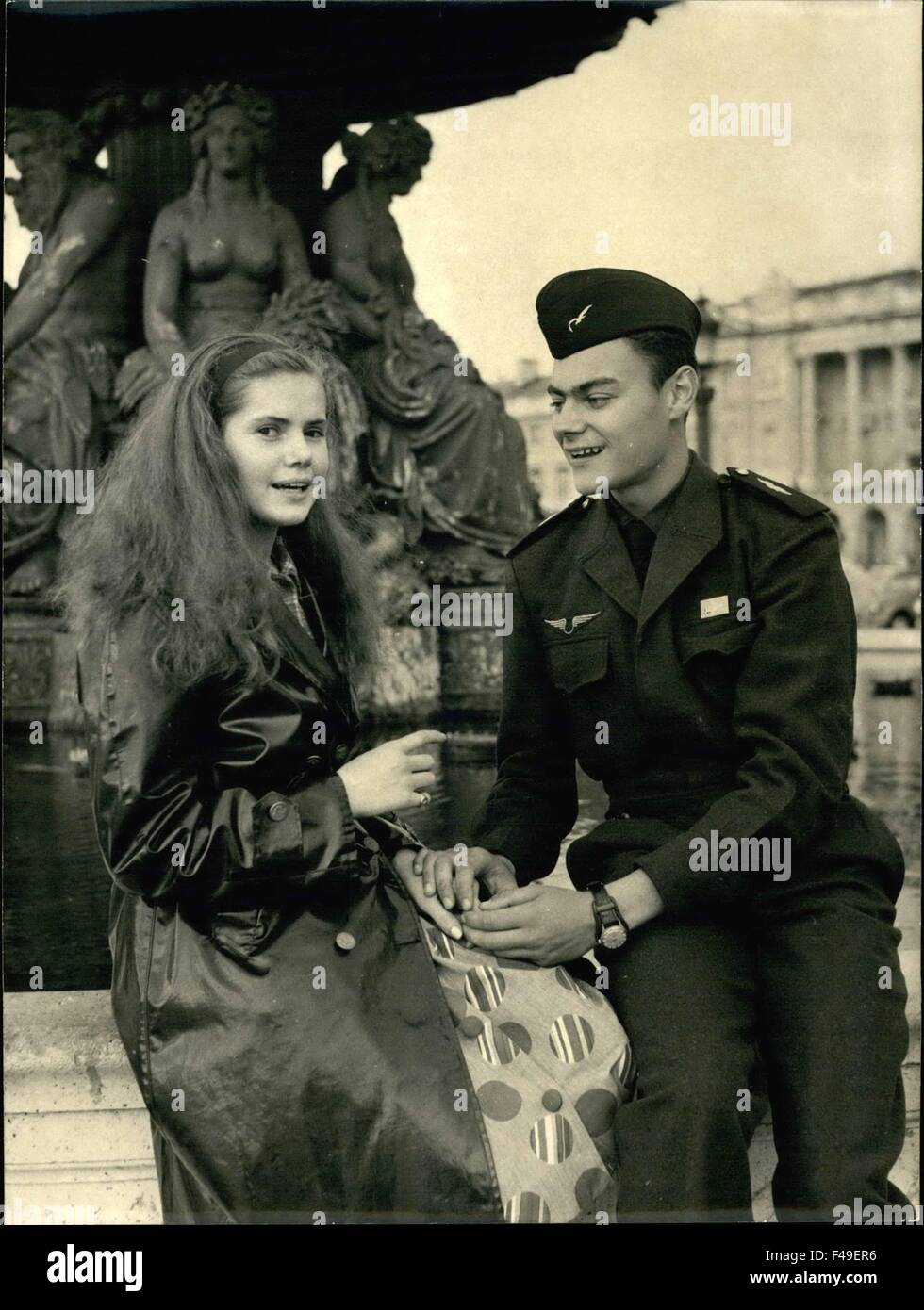 1955 - Minou Drouet: Gets Inspiration From Soldier One can wonder is ...