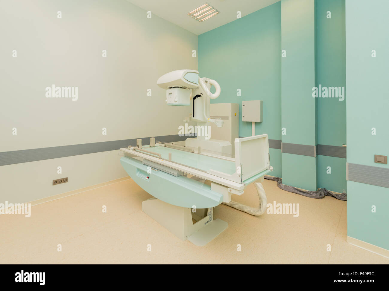 X-ray machine in the hospital Stock Photo - Alamy