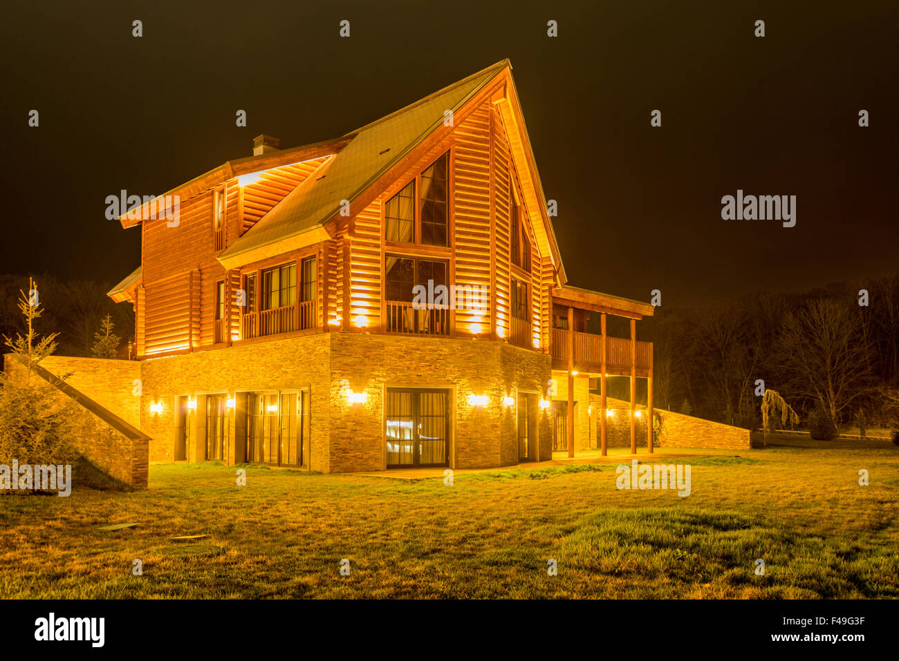Nice modern house during evening hours Stock Photo - Alamy
