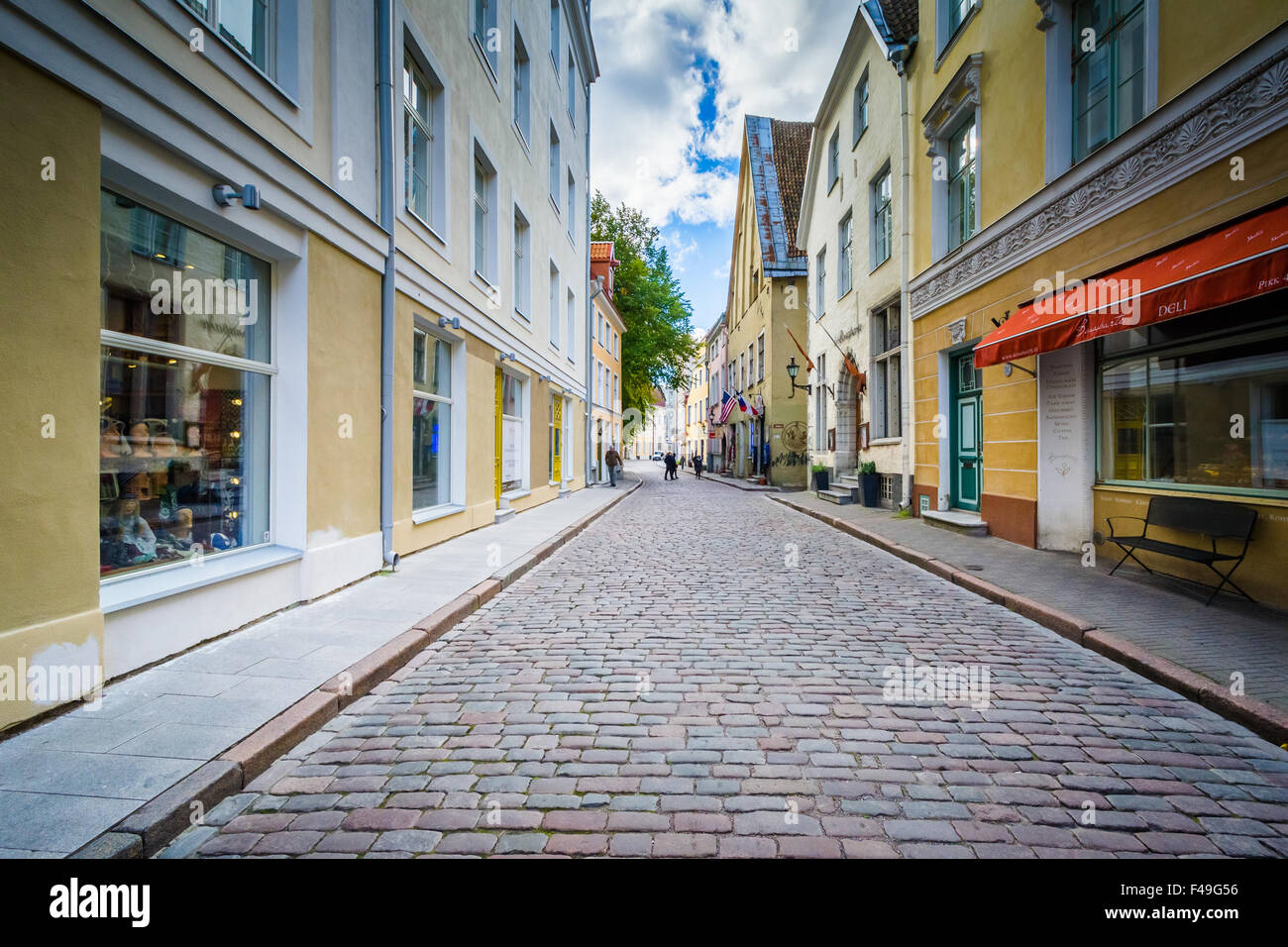 Tallinn pikk street hi-res stock photography and images - Alamy