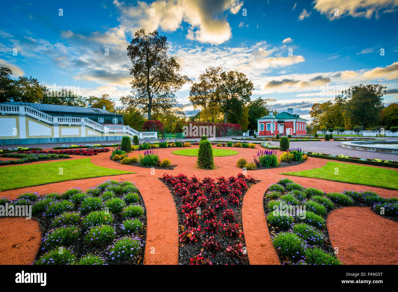 Gardens outside Kadriorg Palace at sunset, at Kadrioru Park, in Tallinn ...