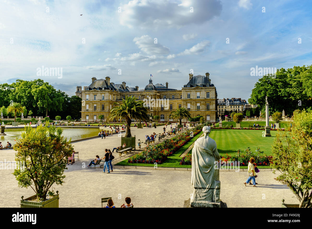 Encompassing view hi-res stock photography and images - Alamy