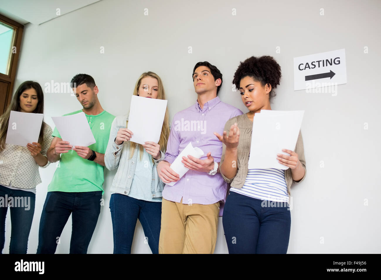Casting call hi-res stock photography and images - Alamy