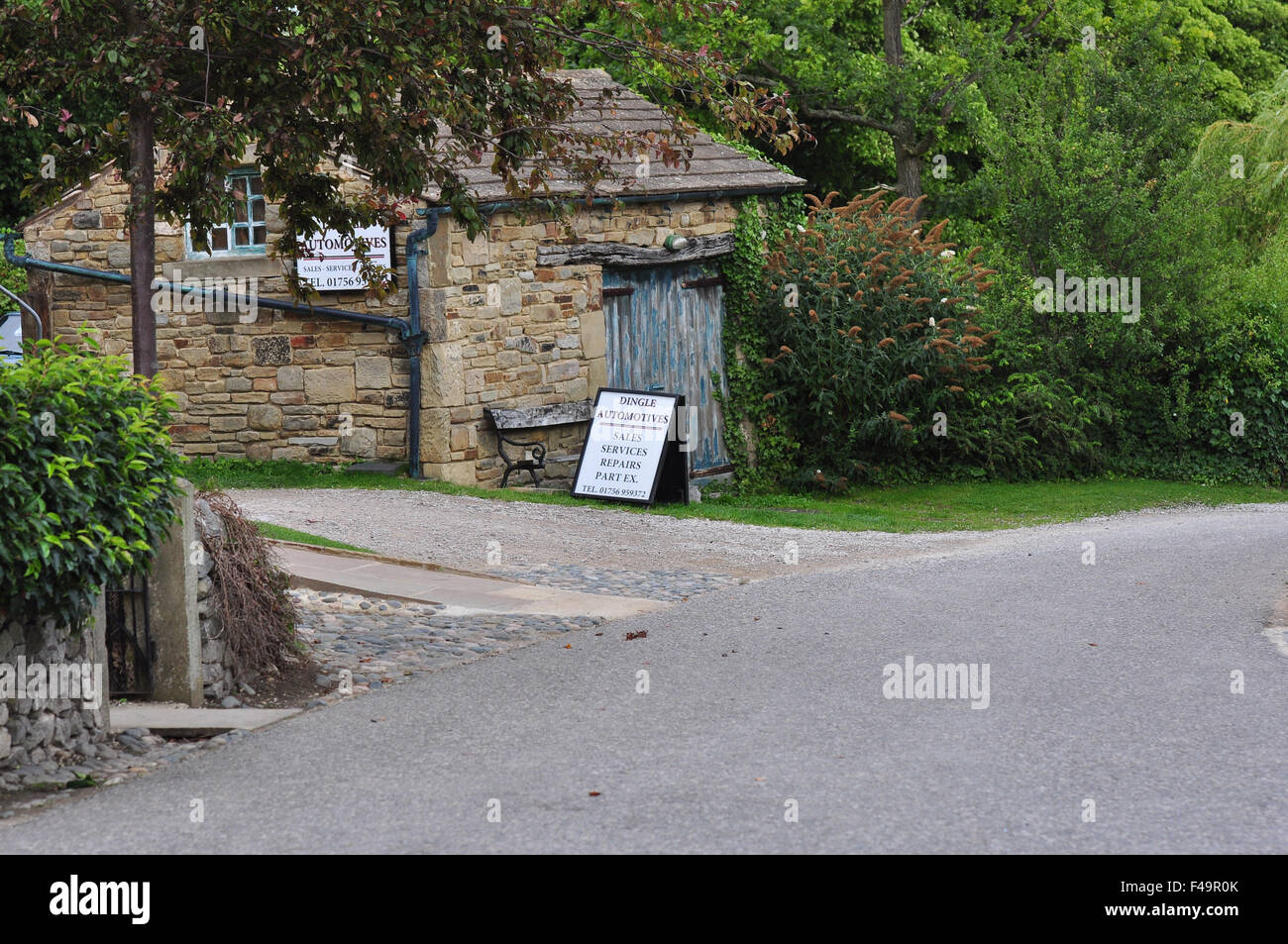 General views of the set on location of Itv soap emmerdale Stock Photo ...