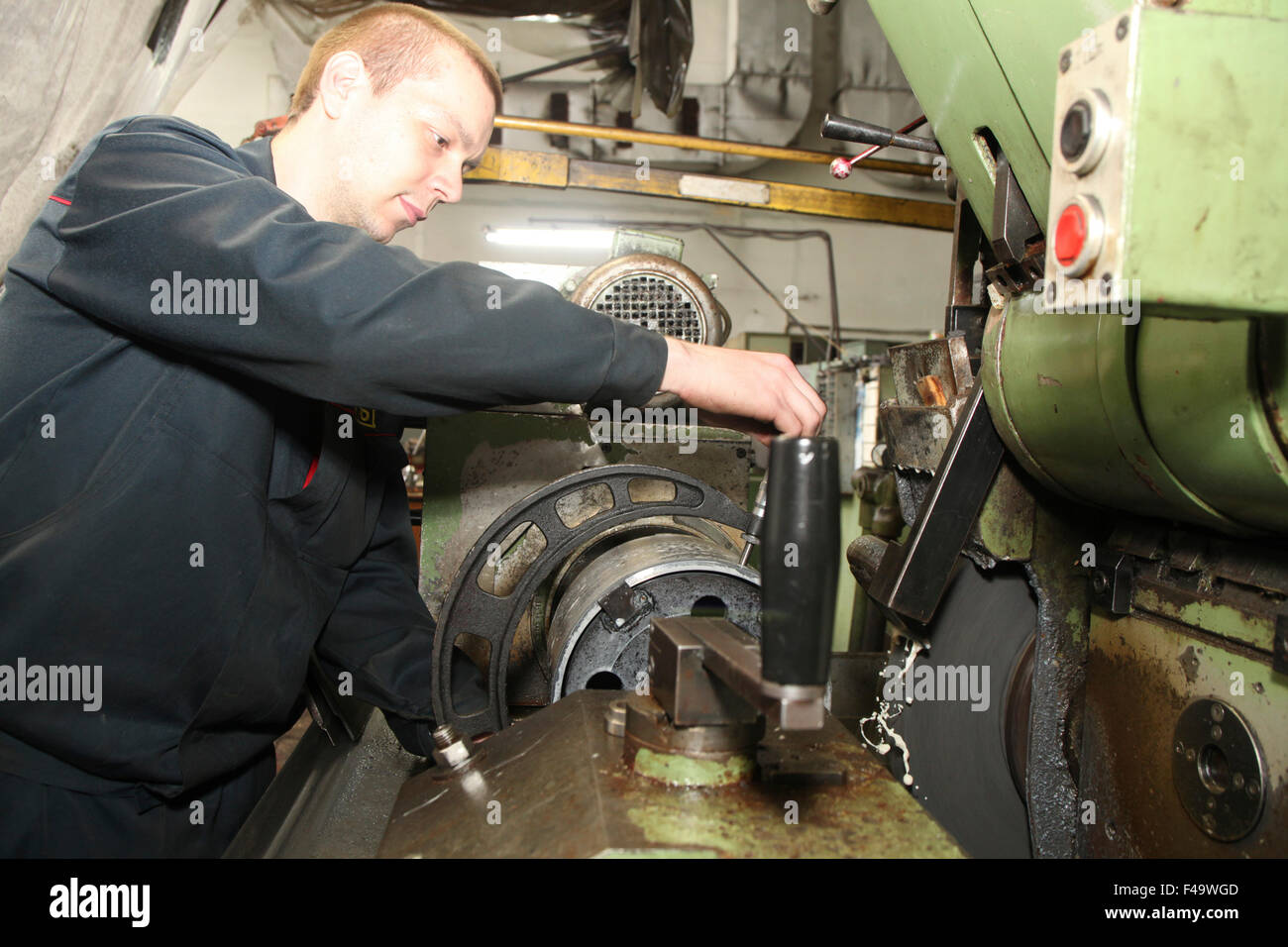 Turning lathe hi-res stock photography and images - Alamy