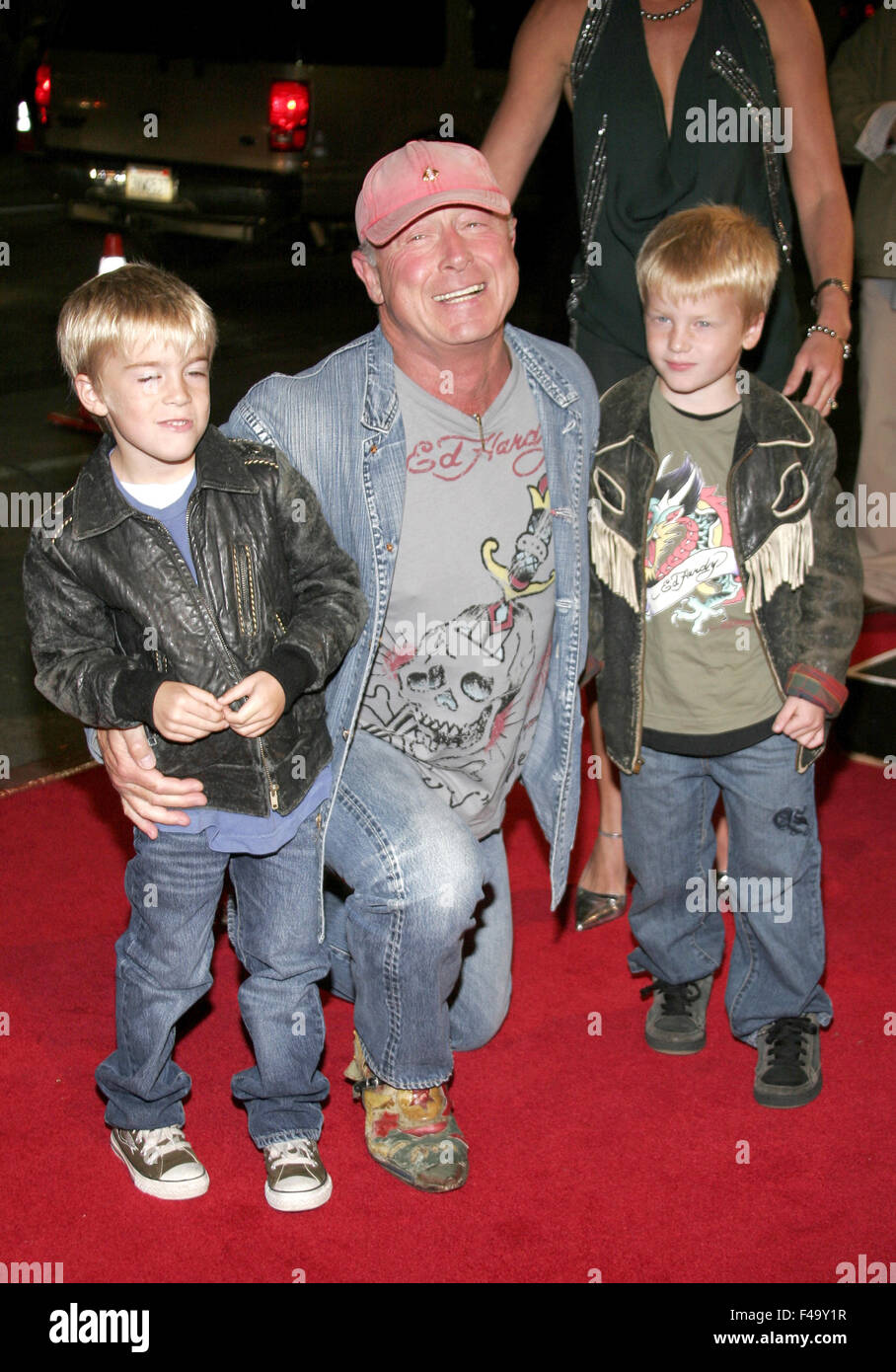 HOLLYWOOD, CALIFORNIA. October 11, 2005. Tony Scott and boys at the ...