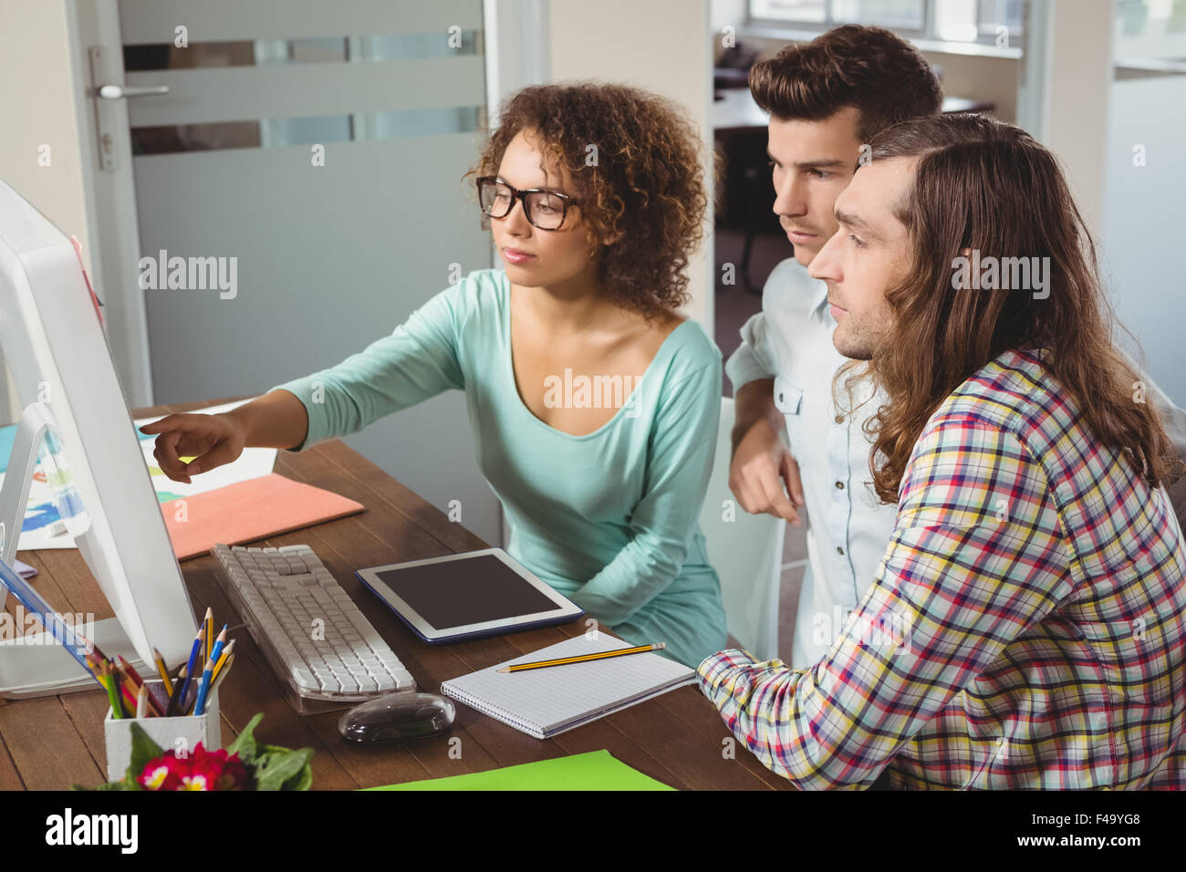 Explaining computer hi-res stock photography and images - Alamy
