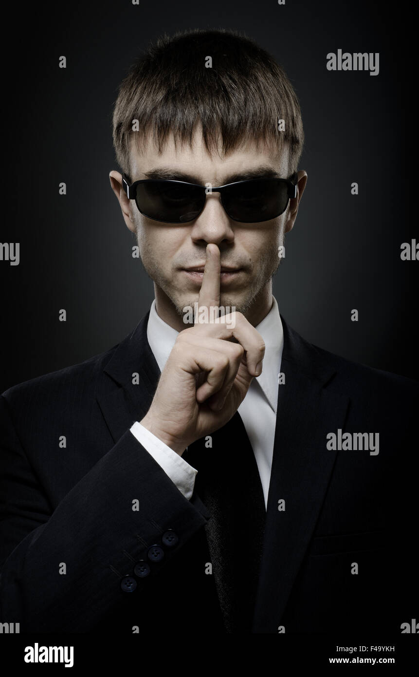 Service guy hi-res stock photography and images - Alamy