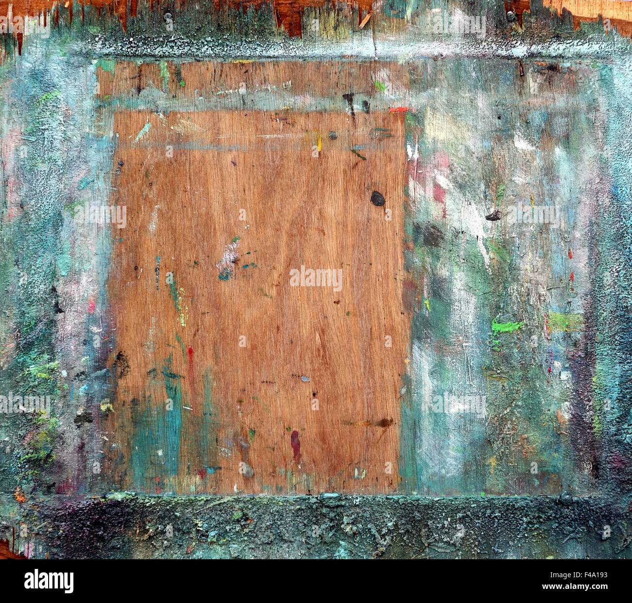 Plywood backboard hi-res stock photography and images - Alamy