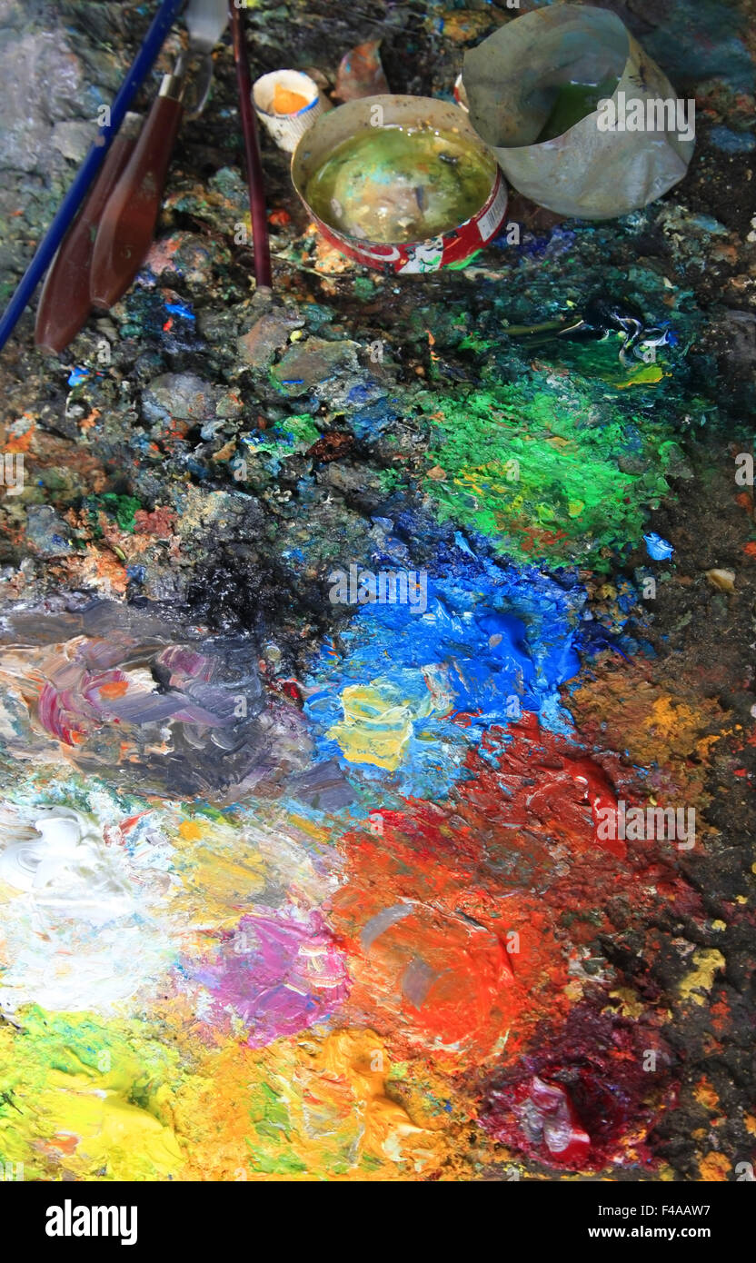 Paint mix chart hi-res stock photography and images - Alamy