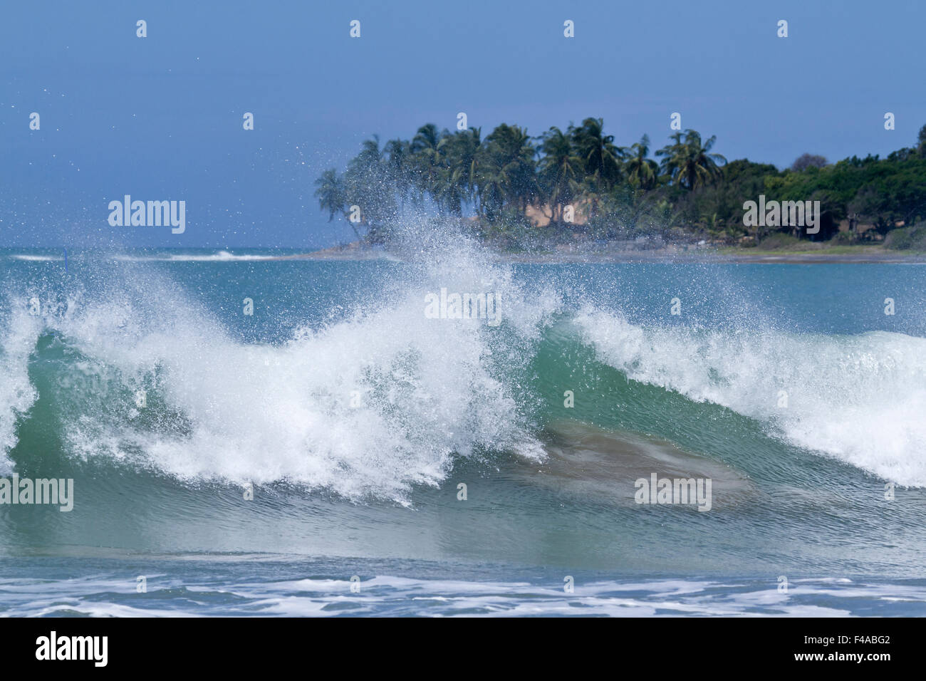 Arugam bay beach, Pottuvil, Sri Lanka Stock Photo - Alamy Arugam bay beach, Pottuvil, Sri Lanka Stock Photo - Alamy