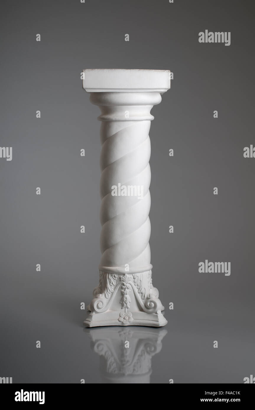 Column pole hi-res stock photography and images - Alamy