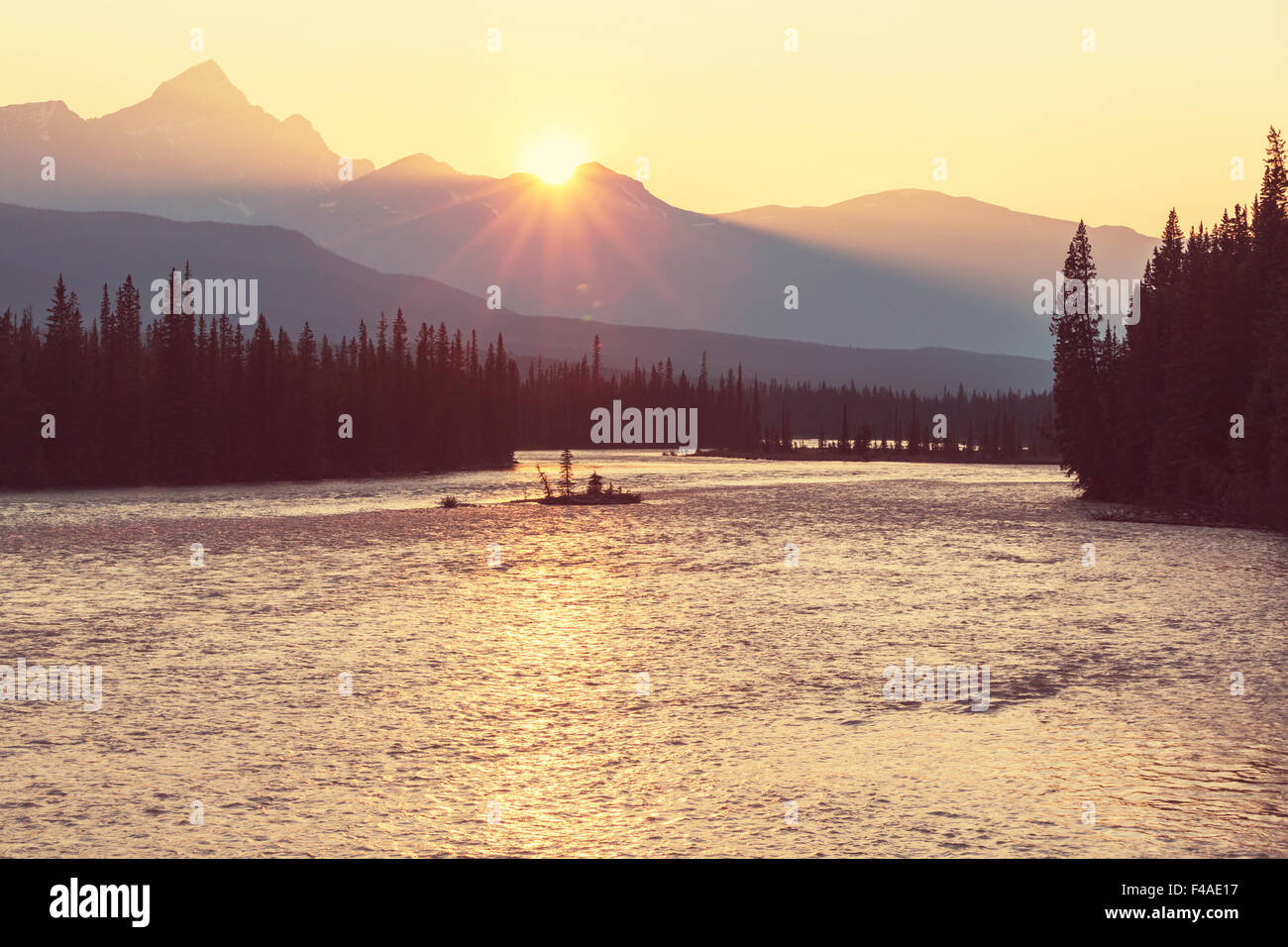 Canadian landscapes hi-res stock photography and images - Alamy