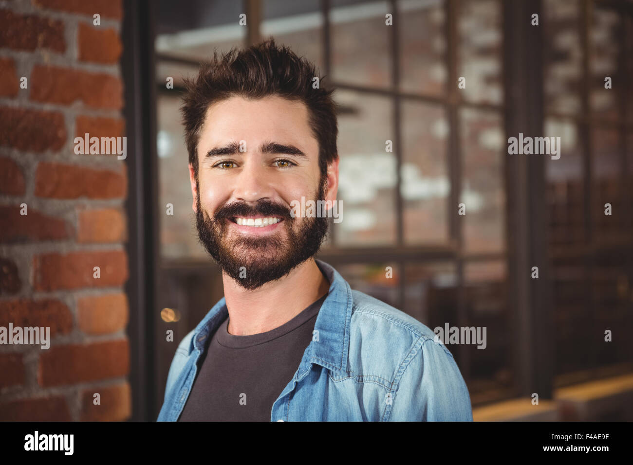 Happy man hi-res stock photography and images - Alamy
