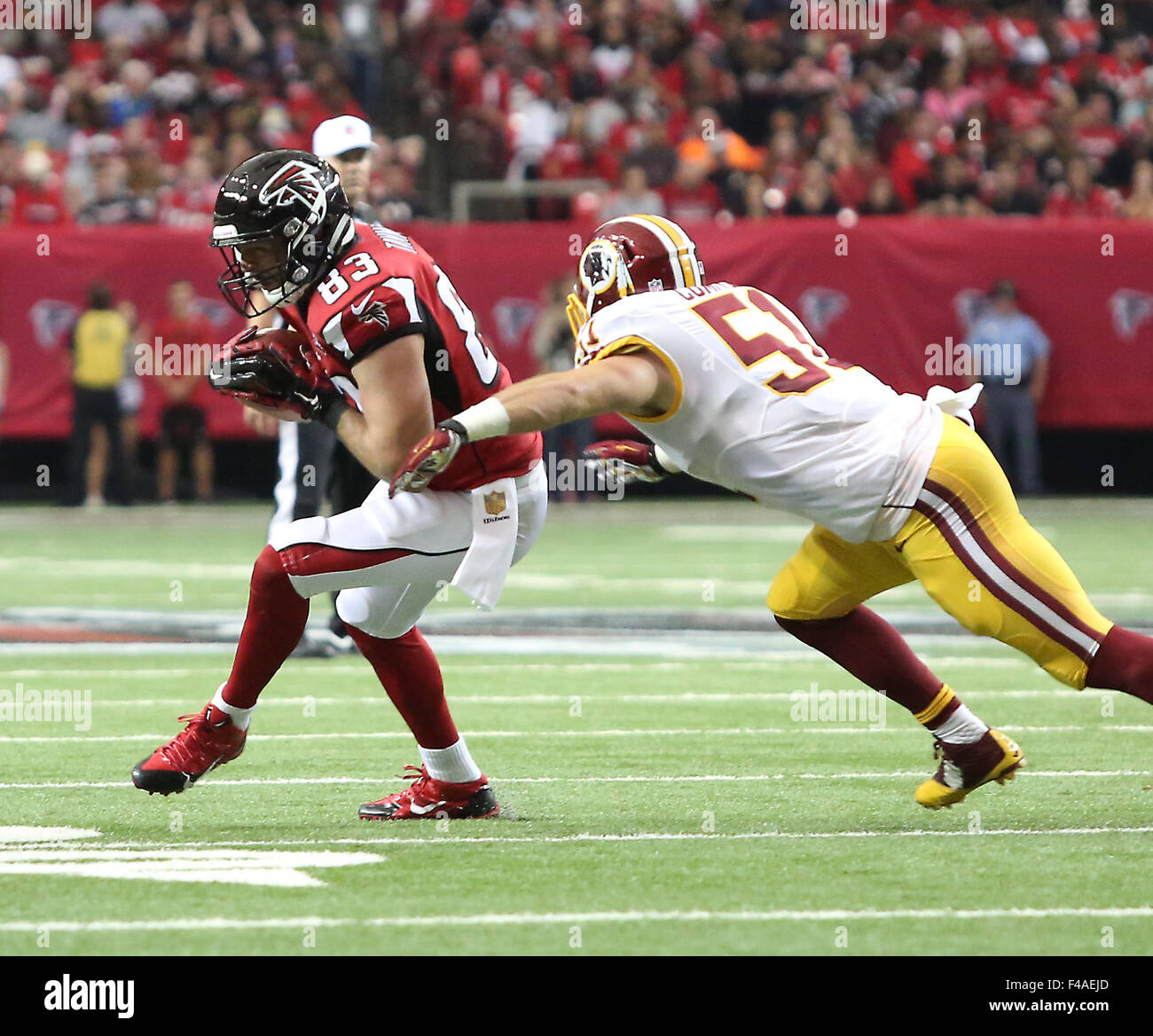 Overtime. 11th Oct, 2015. #83 Jacob Tamme of the Atlanta Falcons in ...