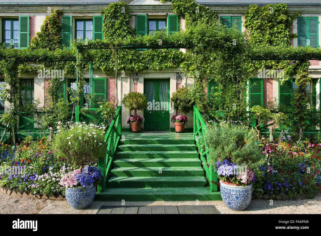 Claude monet house and gardens hi-res stock photography and images - Alamy