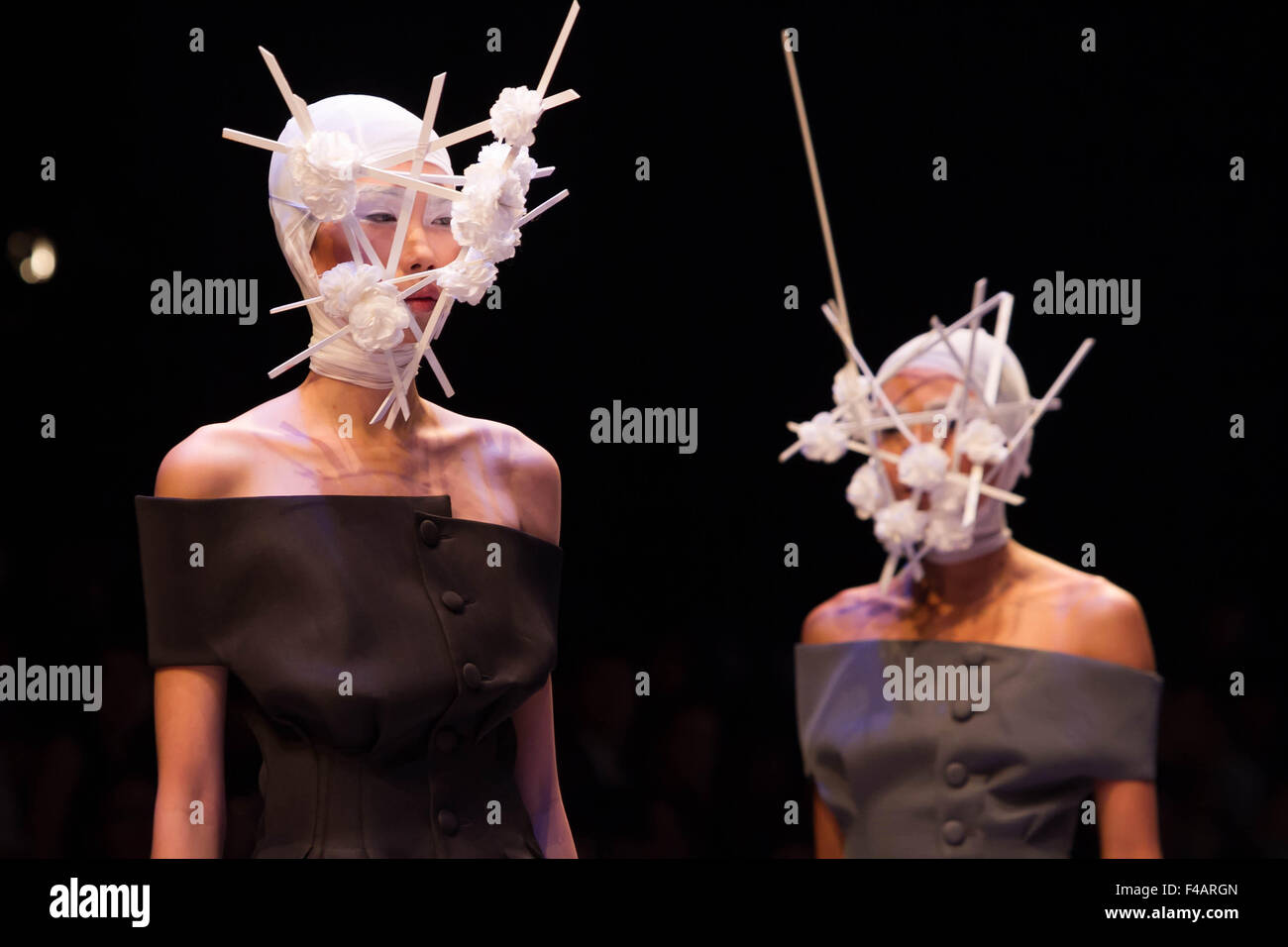 Vietnamese Models High Resolution Stock Photography and Images - Alamy