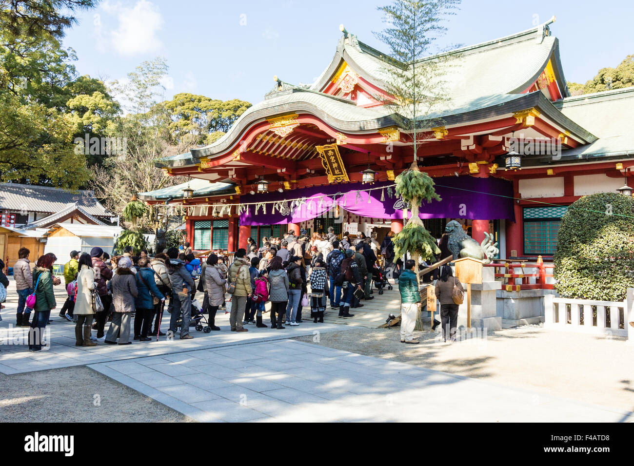 Nishinomiya Shinto shrine, Japan, New Year, Shogatsu. Long queue of ...