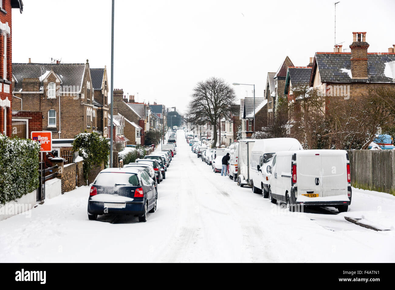 Treacherous weather hi-res stock photography and images - Alamy