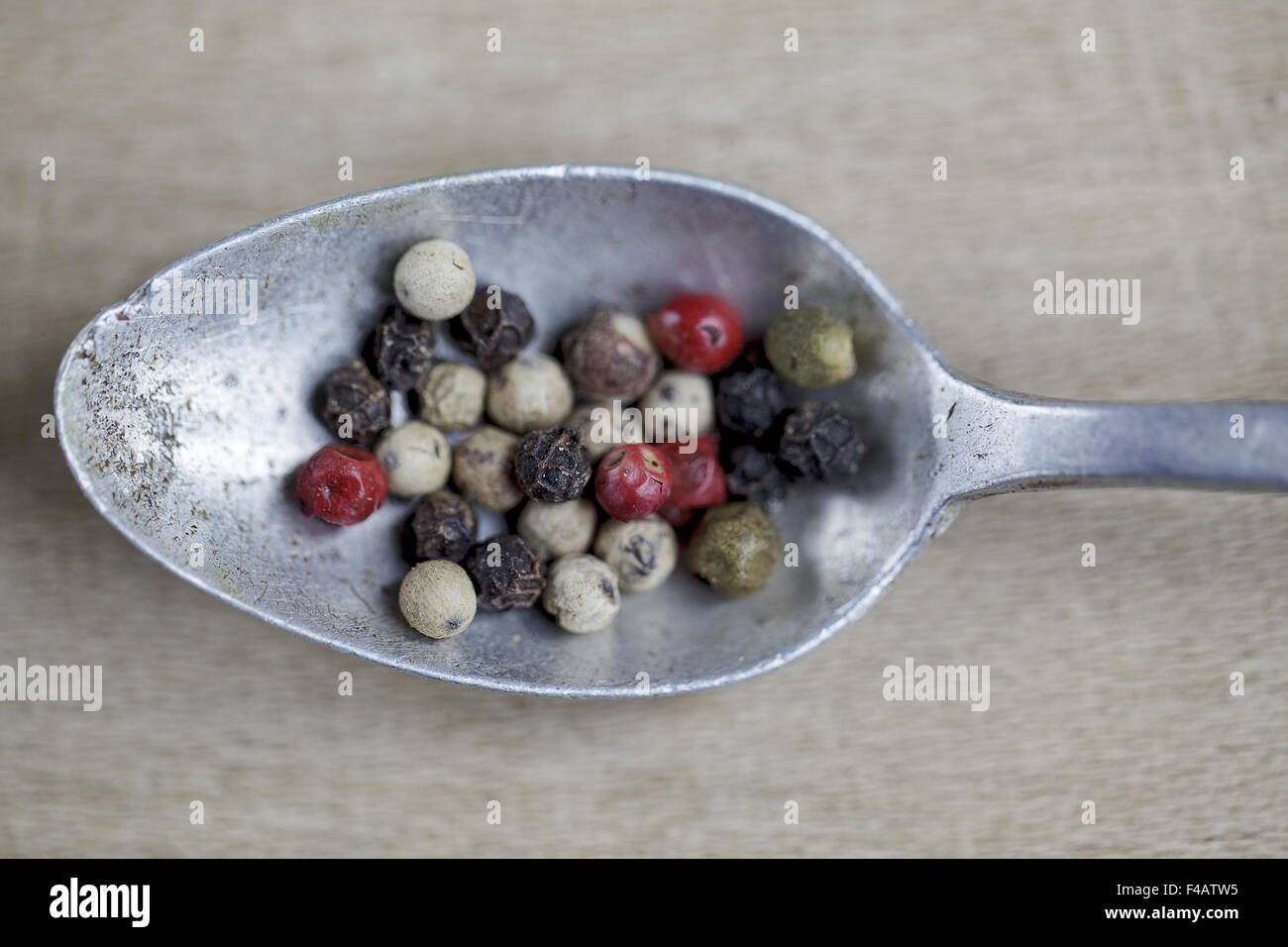 Mixed pepper hi-res stock photography and images - Alamy