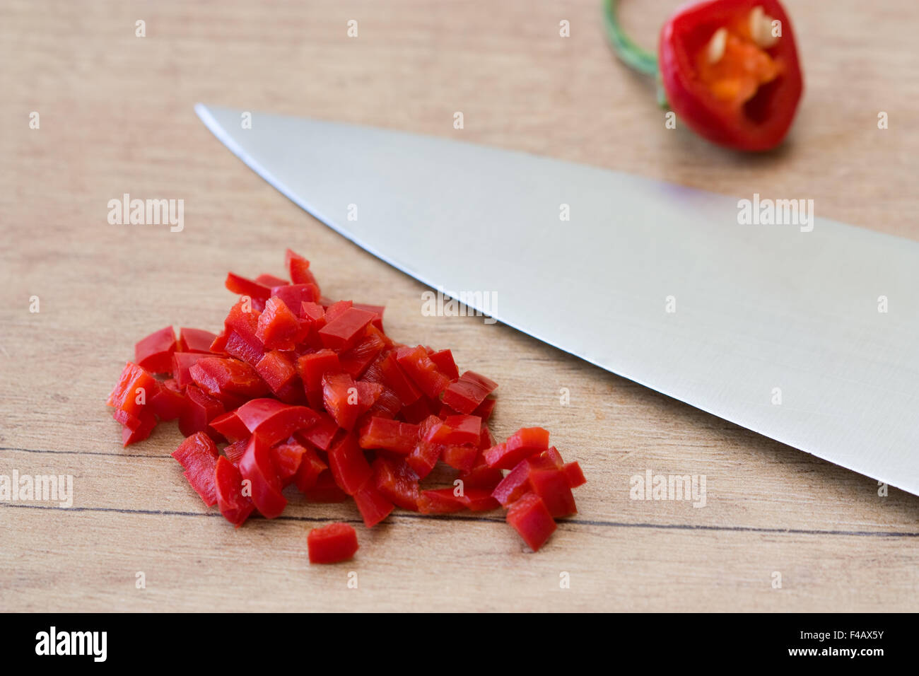 Gehackte rote Peperoni - Chopped Red Pepper Stock Photo - Alamy