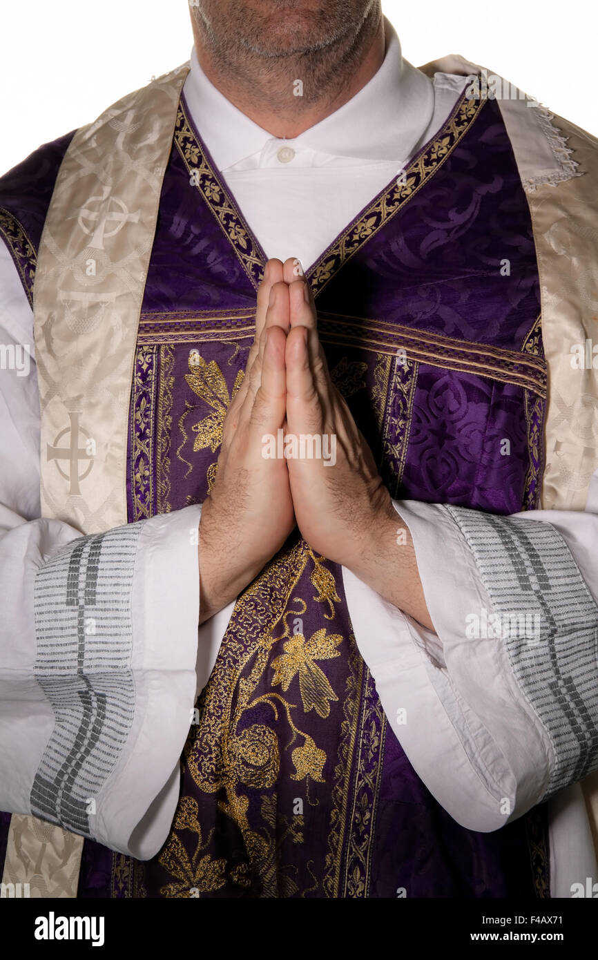 Priests at prayer hi-res stock photography and images - Alamy